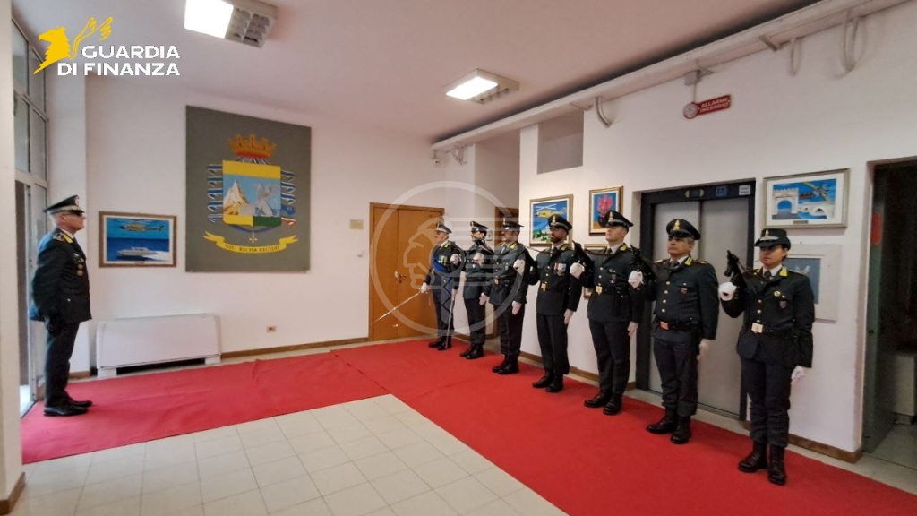 Il Comandante Regionale della Guardia di Finanza dell’Emilia Romagna, Paolo Kalenda, ha fatto ...